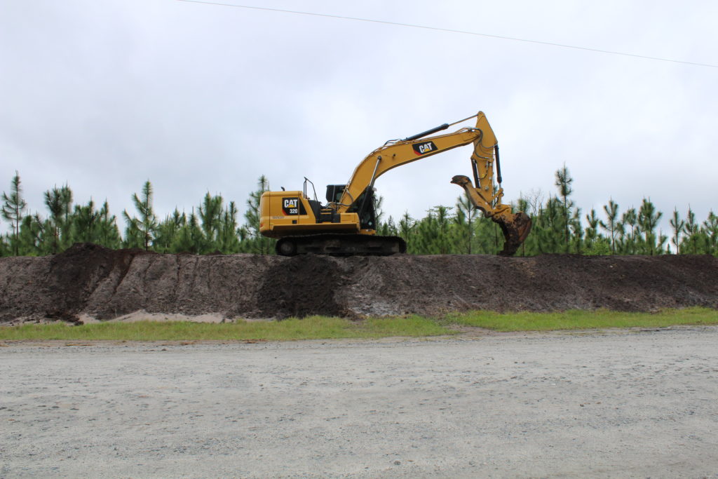 Dirt Pit – The McGraley Co.